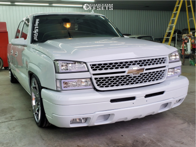 2006 Chevrolet Silverado 1500 with 22x9.5 24 Strada Perfetto and 265 ...