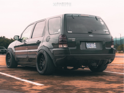 2002 Ford Escape with 18x9.5 15 Aodhan Ds07 and 255/35R18 Continental ...