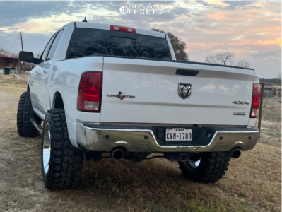 2013 Ram 1500 with 22x12 -51 Vision Razor and 37/13.5R22 Gladiator ...