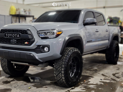 2020 Toyota Tacoma Wheel Offset Aggressive > 1" Outside Fender ...