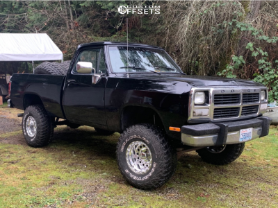 1992 Dodge W150 Wheel Offset Aggressive > 1" Outside Fender Suspension ...