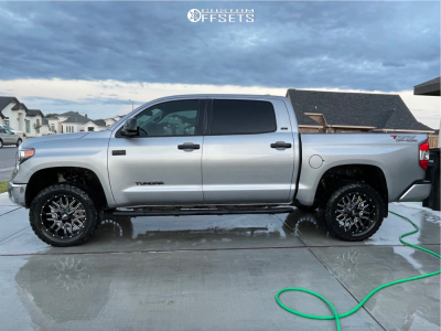 2021 Toyota Tundra with 20x10 -19 Hardrock Commander and 33/12.5R20 ...