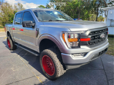2022 Ford F-150 with 20x10 -25 Vision Riot and 33/12.5R20 Vercelli ...