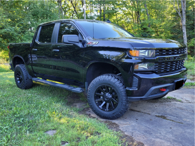2022 Chevrolet Silverado 1500 with 18x9 -12 Fuel Contra and 295/70R18 ...
