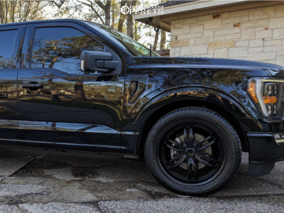 2022 Ford F-150 with 22x9.5 30 Ridler Style 609 and 305/45R22 Achilles ...