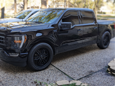 2022 Ford F-150 with 22x9.5 30 Ridler Style 609 and 305/45R22 Achilles ...