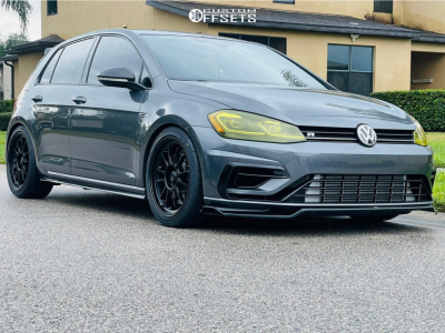 2018 Volkswagen Golf R with 18x8.5 43 Konig Hypergram and 235/40R18 ...