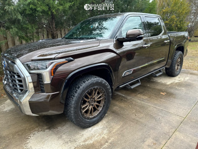2023 Toyota Tundra with 20x9 12 Moto Metal Mo970 and 35/12.5R20 Radar ...