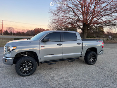 2021 Toyota Tundra with 20x10 -19 Hostile Alpha and 33/11.5R20 Nitto ...