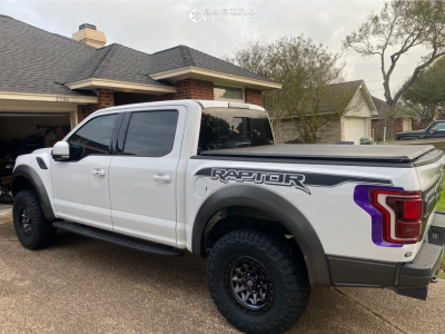 2019 Ford F-150 with 17x8.5 14 Fuel Covert and 35/12.5R17 Toyo Tires ...