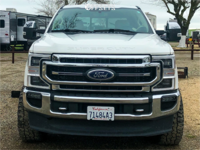 2020 Ford F-350 Super Duty with 20x10 -25 Method Mr605 and 35/12.5R20 ...