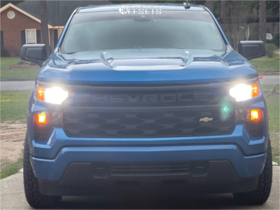 2022 Chevrolet Silverado 1500 with 17x10 -18 Fuel Vapor and 265/70R17 ...