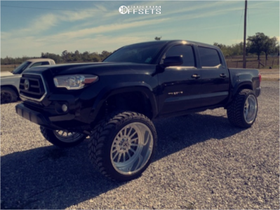 2020 Toyota Tacoma with 24x14 -76 KG1 Forged Rays and 35/13.5R24 AMP ...