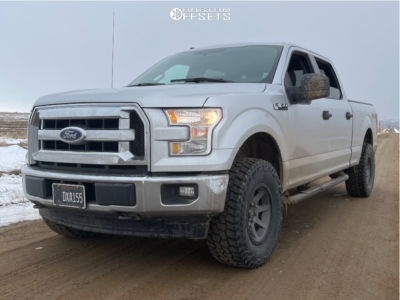 2017 Ford F-150 Wheel Offset Aggressive > 1" Outside Fender Leveling ...