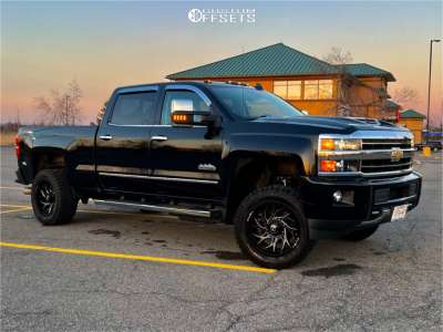 2019 Chevrolet Silverado 3500 HD with 20x10 -18 Fuel Runner and 33/12 ...