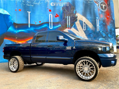 2007 Dodge Ram 2500 with 24x12 -44 Hostile Forged Savage and 33/12.5R24 ...