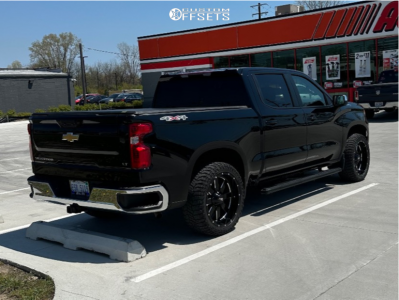 2022 Chevrolet Silverado 1500 with 22x10 -18 Moto Metal Mo962 and 285 ...