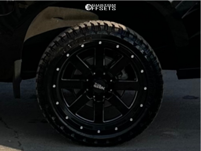 2022 Chevrolet Silverado 1500 with 22x10 -18 Moto Metal Mo962 and 285 ...