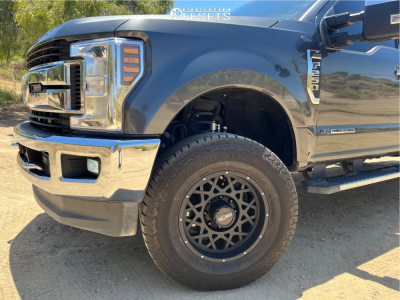2018 Ford F-250 Super Duty with 18x9 -12 Vision Rocker and 35/12.5R18 ...