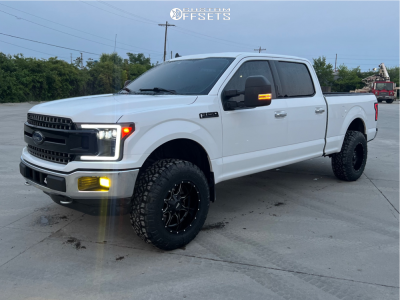 2019 Ford F-150 with 18x10 -24 Moto Metal Mo970 and 285/75R18 Nitto ...