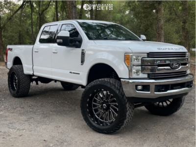 2017 Ford F-250 Super Duty with 24x12 -44 TIS 547bm and 40/15.5R24 Fuel ...
