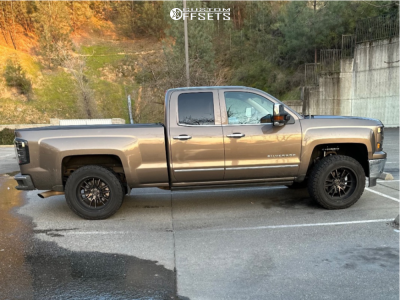 2015 Chevrolet Silverado 1500 with 20x10 -18 Fuel Clash and 285/60R20 ...