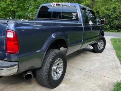 2004 Ford F-250 Super Duty with 18x10 -18 Fuel Siege and 35/12.5R18 ...