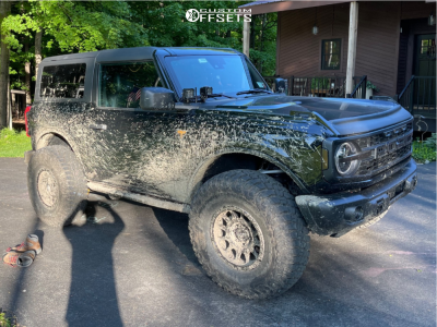 2023 Ford Bronco with 17x8.5 0 Method 305 and 37/12.5R17 BFGoodrich Mud ...