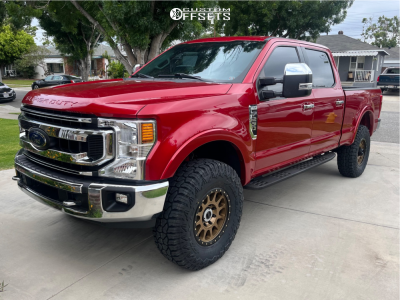 2020 Ford F-250 Super Duty with 18x9 18 Method MR305 and 37/12.5R18 ...