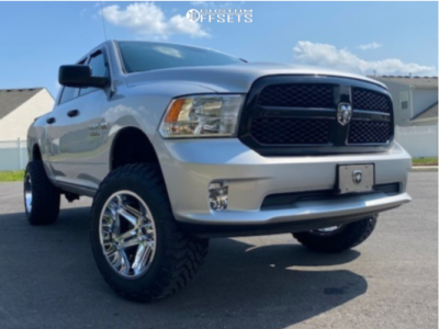 2015 Ram 1500 with 20x12 -51 Vision Razor and 35/12.5R20 Venom Power ...