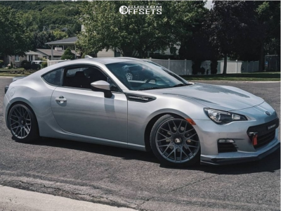 2017 Subaru BRZ with 18x9.5 35 Rotiform Rse and 235/40R18 Nitto Nt555 ...