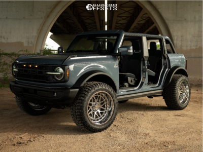 2023 Ford Bronco with 22x12 -44 Hostile Reaper and 35/12.5R22 Radar ...