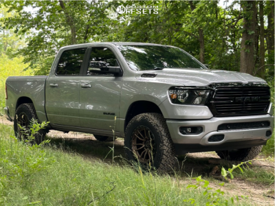 2021 Ram 1500 Wheel Offset Aggressive > 1" Outside Fender Leveling Kit ...