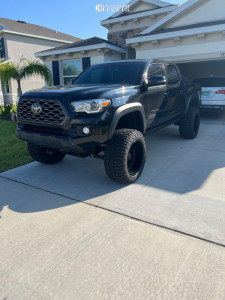 2020 Toyota Tacoma with 20x12 -51 TIS 544b and 33/12.5R20 Radar ...