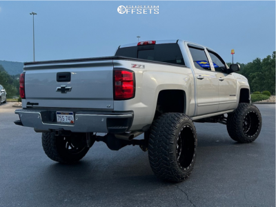 2015 Chevrolet Silverado 1500 with 22x14 -76 TIS 544bm and 37/13.5R22 Nitto Trail Grappler and ...