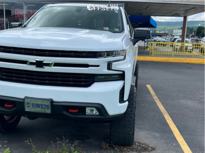 2019 Chevrolet Silverado 1500 with 20x10 -25 Vision Korupt and 35/12 ...