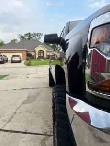 2018 Chevrolet Silverado 1500 with 22x12 -44 TIS 547bm and 33/12.5R22 ...
