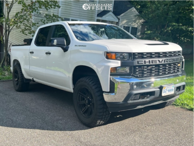 2020 Chevrolet Silverado 1500 with 20x10 -18 Fuel Rogue and 35/12.5R20 ...