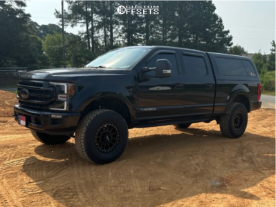 2020 Ford F-250 Super Duty with 18x9 18 Method Mr305 and 37/12.5R18 ...