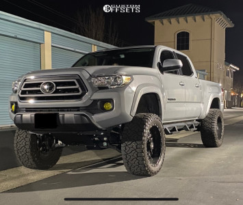 2021 Toyota Tacoma with 20x10 -25 TIS 544BM and 33/12.5R20 Venom Power ...