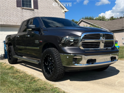 2014 Ram 1500 with 20x9 -12 Ultra Hunter and 275/65R20 Cooper ...