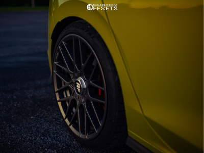 2022 Volkswagen GTI with 19x8.5 45 Rotiform Rse and 235/35R19 ...