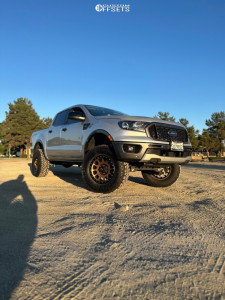 2019 Ford Ranger with 17x8.5 0 Method Mr305 and 285/70R17 Kenda Klever ...