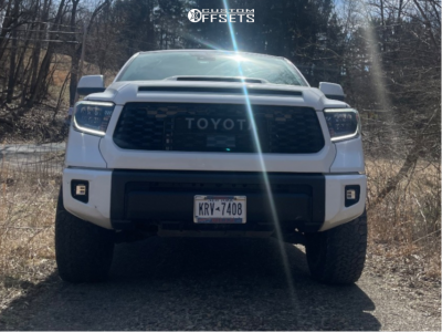 2020 Toyota Tundra with 18x9 18 Method Mr312 and 35/12.5R18 BFGoodrich ...