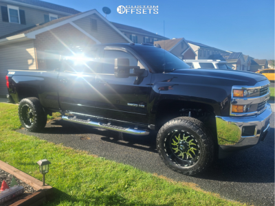 2017 Chevrolet Silverado 2500 HD with 20x10 -25 TIS 544MB and 285/60R20 ...