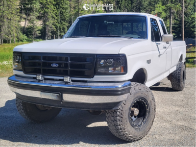 1993 Ford F-250 with 20x12 -44 Hostile Alpha and 305/50R20 Toyo Tires ...