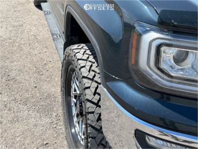2018 GMC Sierra 1500 with 20x9 0 Hostile Reaper and 33/12.5R20 Venom ...