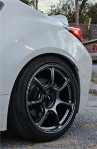 2022 Toyota GR86 with 18x8.5 38 Konig Ultragram and 215/40R18 Yokohama ...