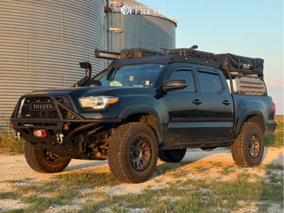 2017 Toyota Tacoma with 17x9 -6 Pro Comp Vertigo and 285/70R17 ...