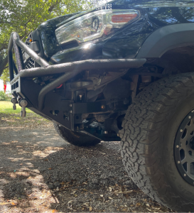 2017 Toyota Tacoma with 17x9 -6 Pro Comp Vertigo and 285/70R17 ...